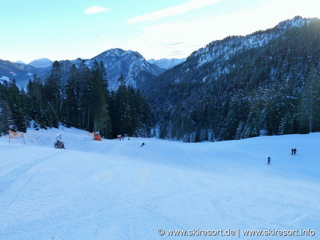 Piste map for Oberammergau | FindSkiHolidays.com