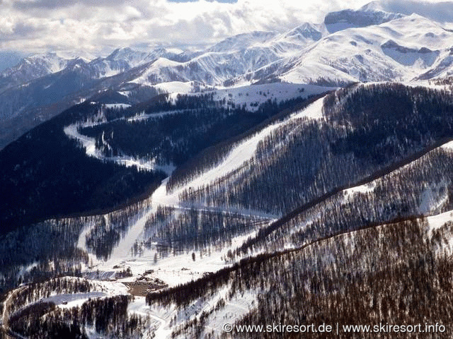 Piste map for Auron | FindSkiHolidays.com